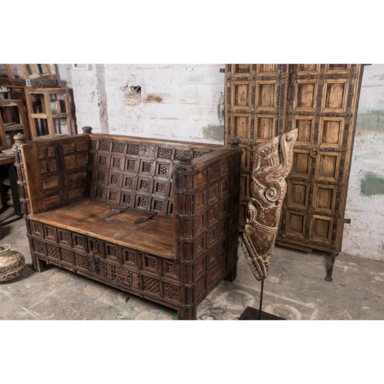 WHITEWASH CARVED INDIAN SWING - Chisel and Log