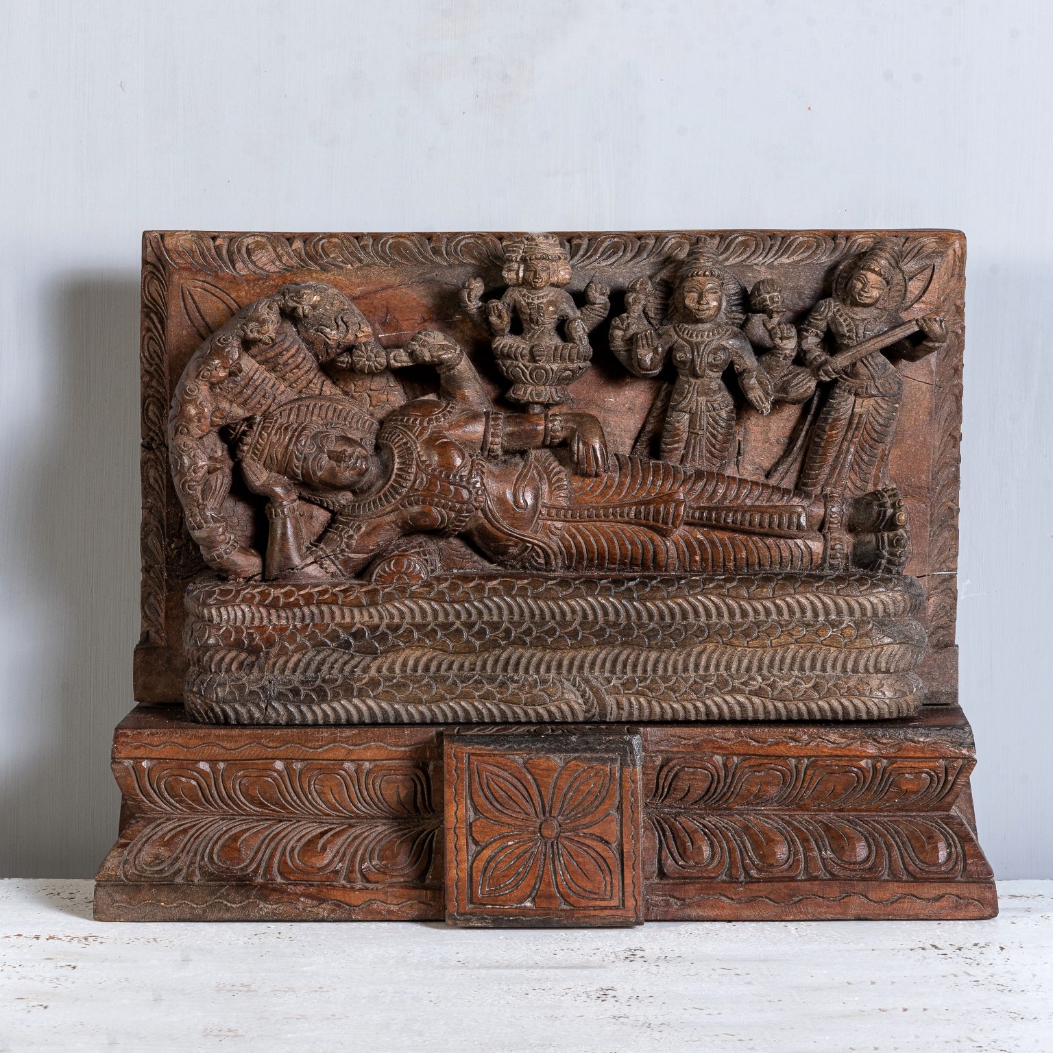 LORD VISHNU PANEL - Chisel and Log
