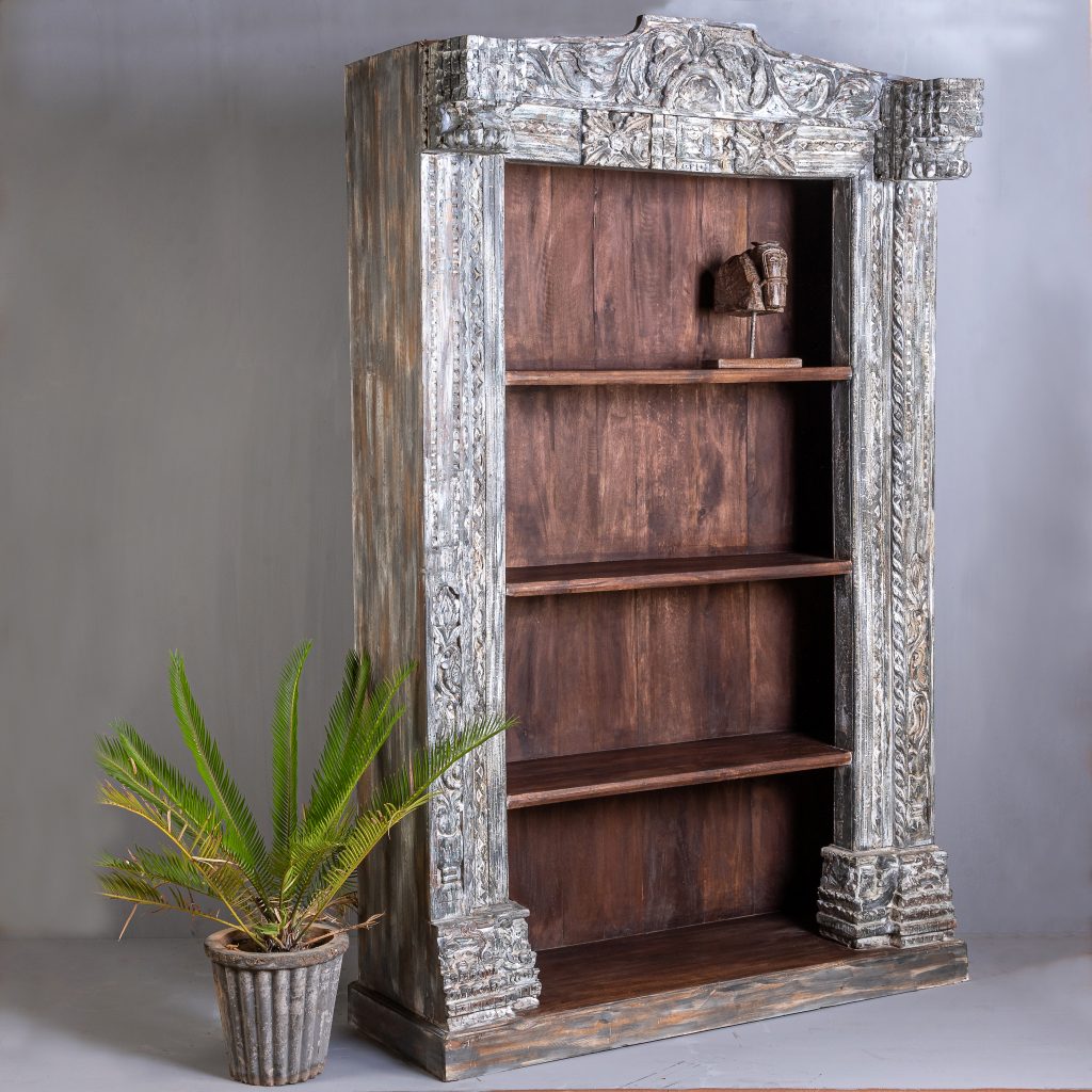 INDIAN ARCH BOOKSHELF - Chisel and Log