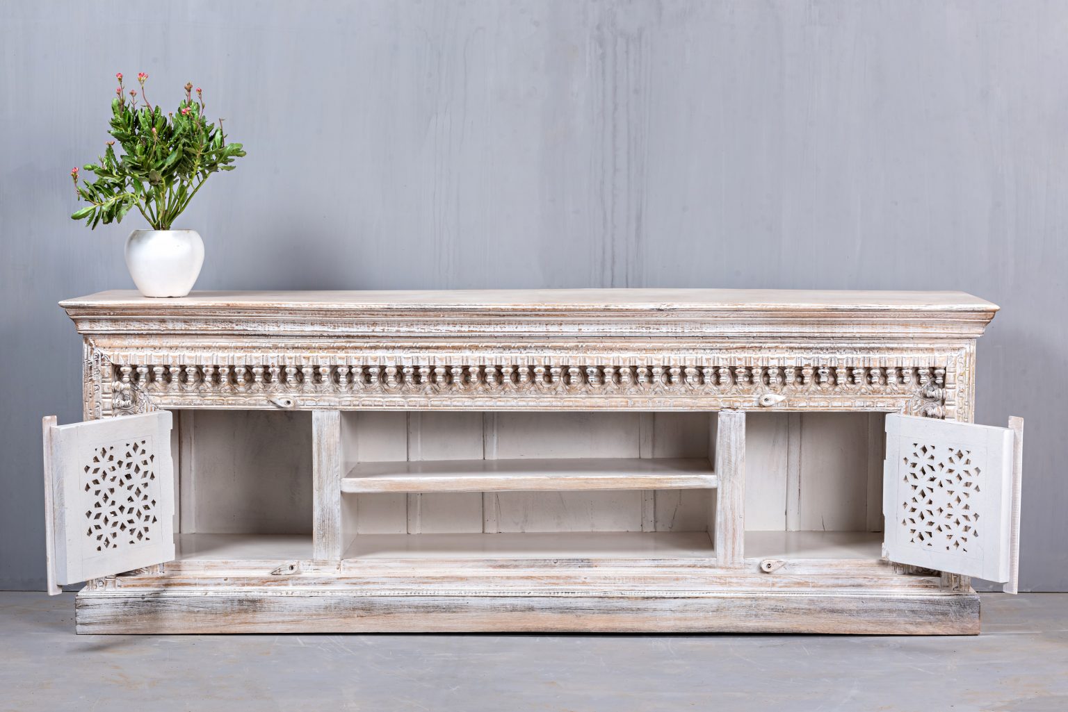 TRADITIONAL INDIAN DESIGN TV CONSOLE - Chisel and Log