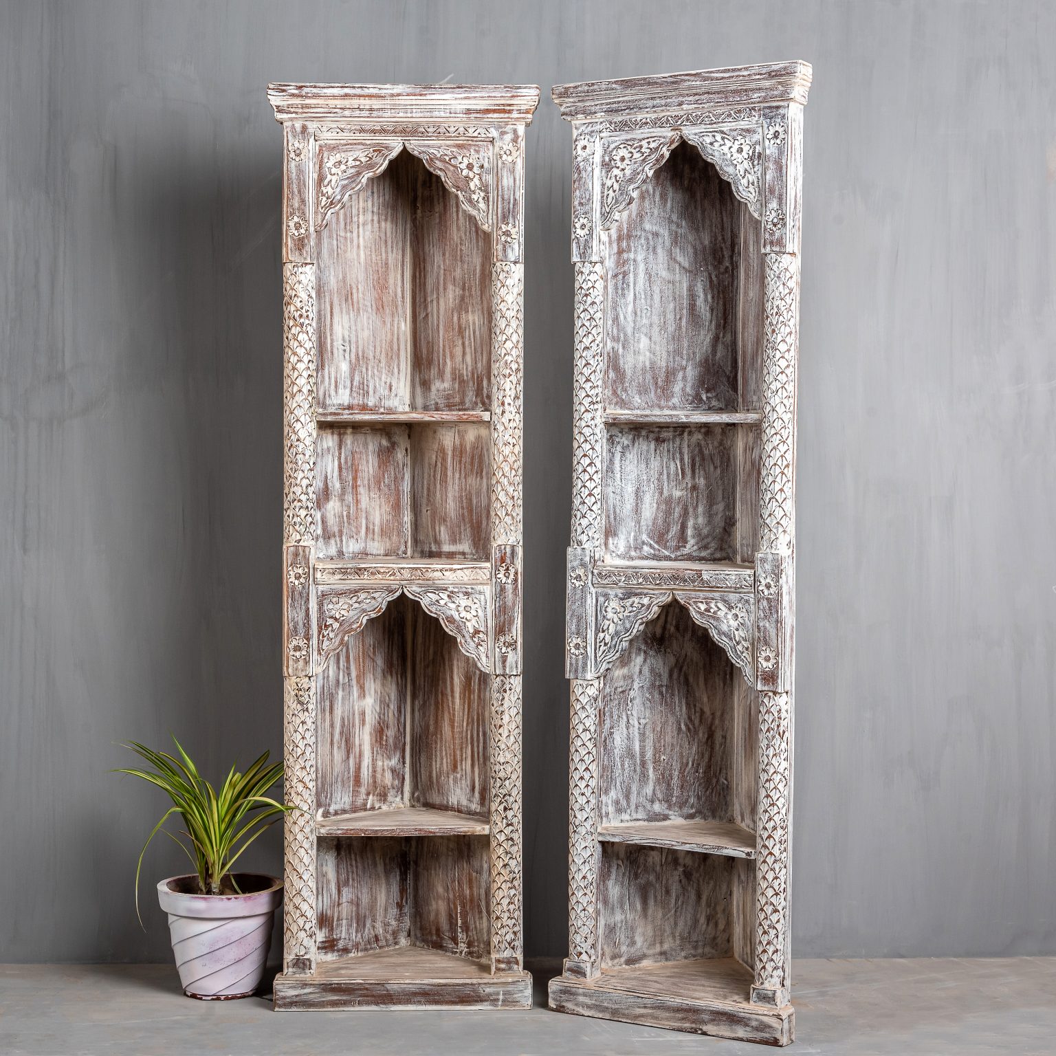 INDIAN ARCH BOOKSHELF - Chisel and Log