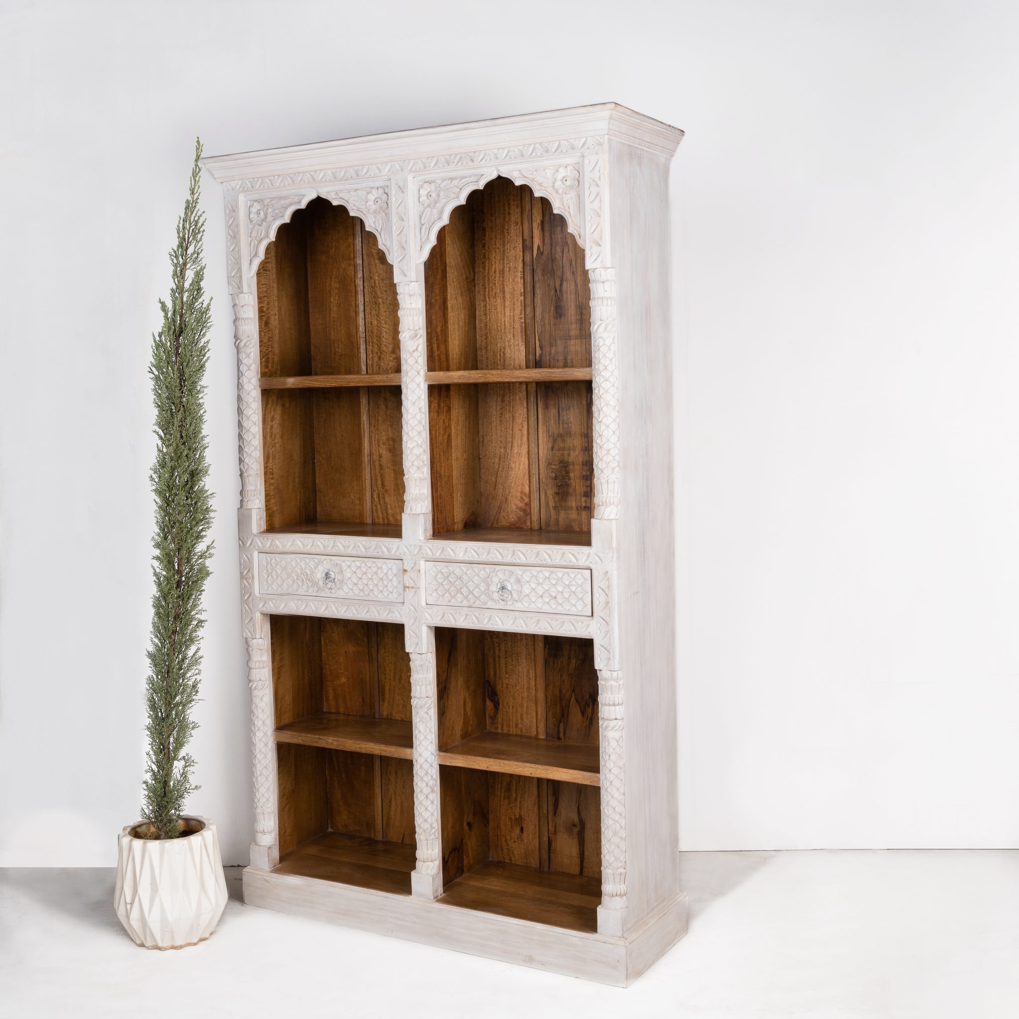 INDIAN ARCH BOOKSHELF - Chisel and Log