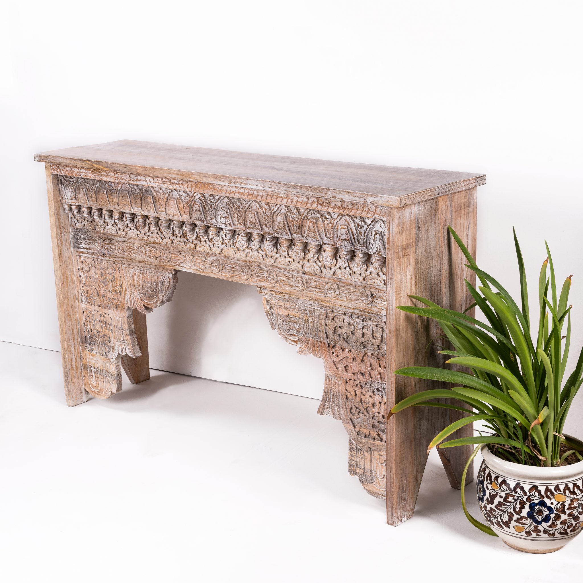 Traditional Console - Chisel and Log